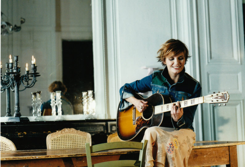 Diane cause musique - Diane Tell, site officiel